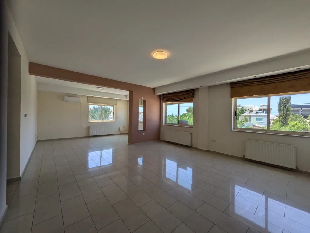 4 Bedroom Apartment for Rent in Geroskipou, Paphos District €1600 ...